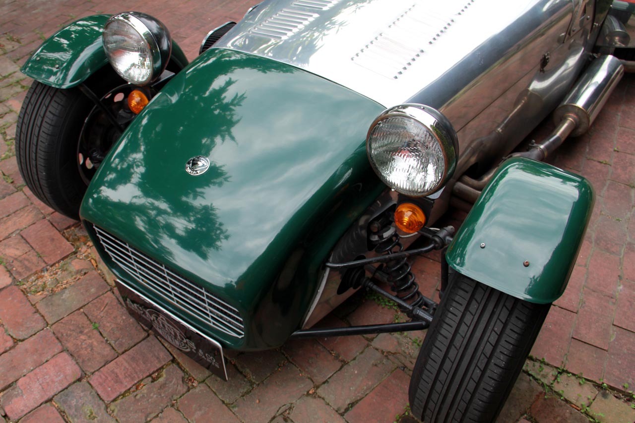 2014 CATERHAM SEVEN CLASSIC | ACマインズ